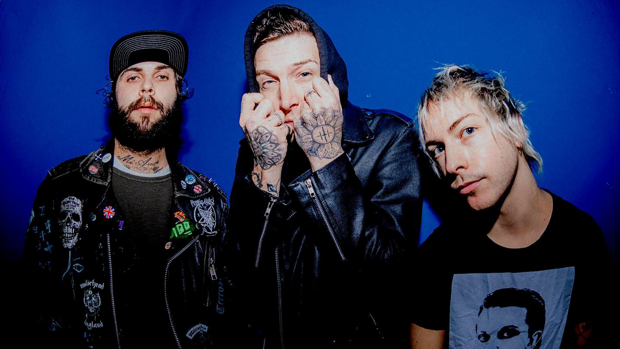 Два по цене двух: The Hunna выпустили два новых сингла - Звук