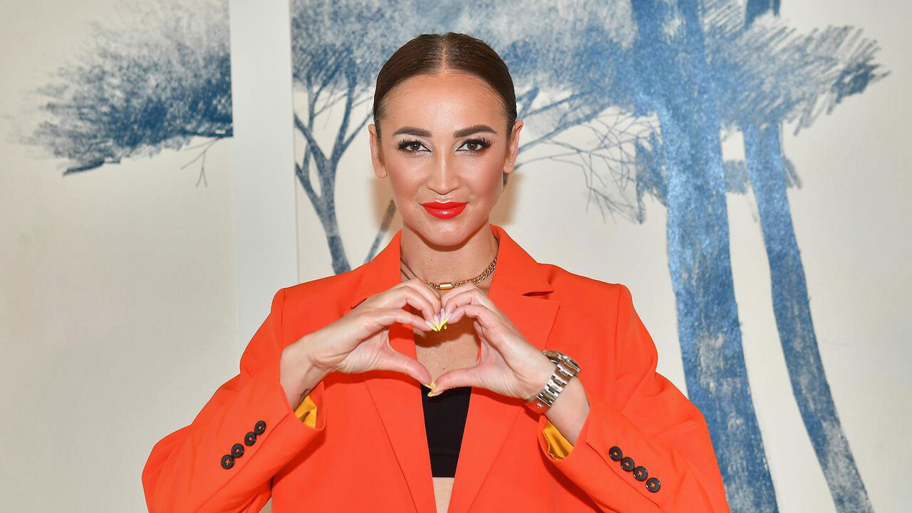 Ольга Бузова заявила, что готова побриться наголо ради роли в кино - Звук